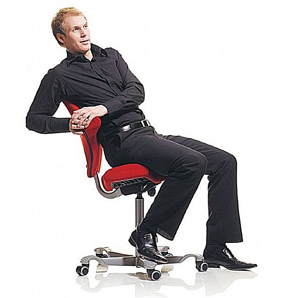 HAG Capisco 8106 Chair | Ergonomic Chair | Office Furniture Online