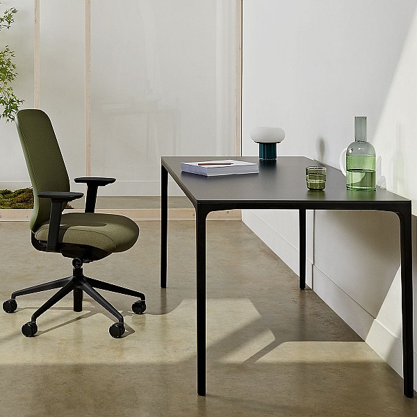 Boss Design Sia Gabriel Runner Mesh Task Chair | OFO