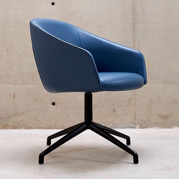 Boss Design Paloma Meeting Chair | Office Furniture Online