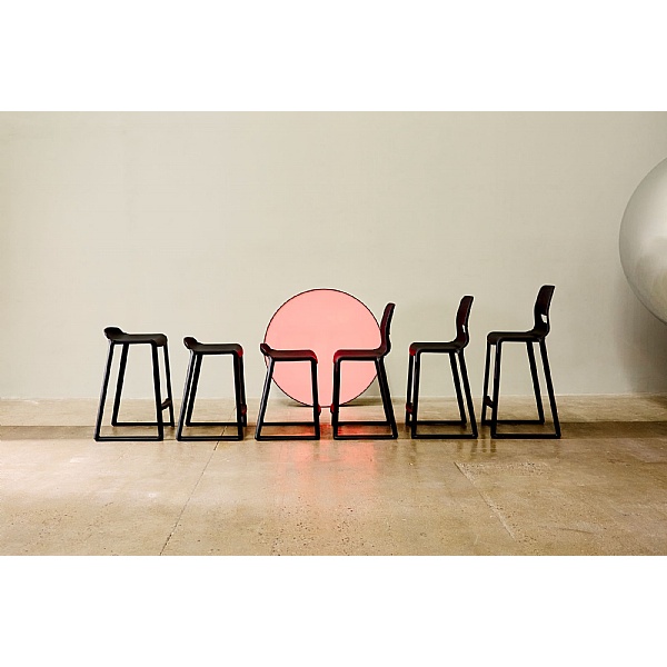 Postura One Piece High Back Stool