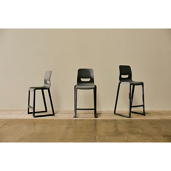 Postura One Piece High Back Stool